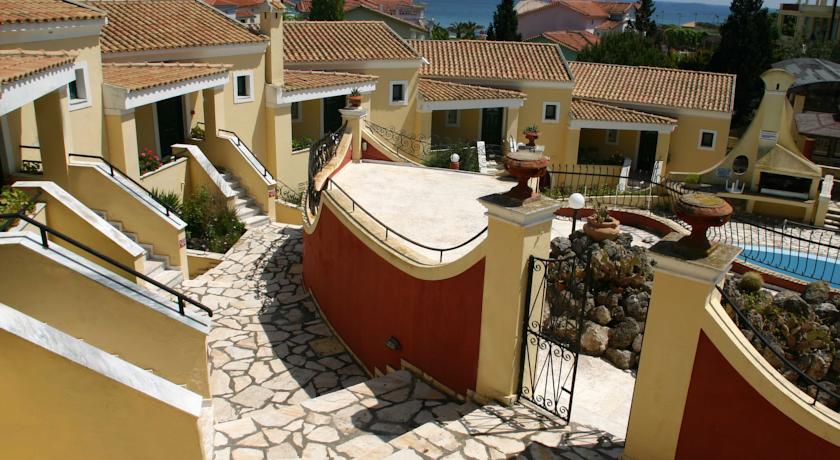 Mediterranean Blue Resort - VacanzeGreche - Il tuo portale per la GRECIA