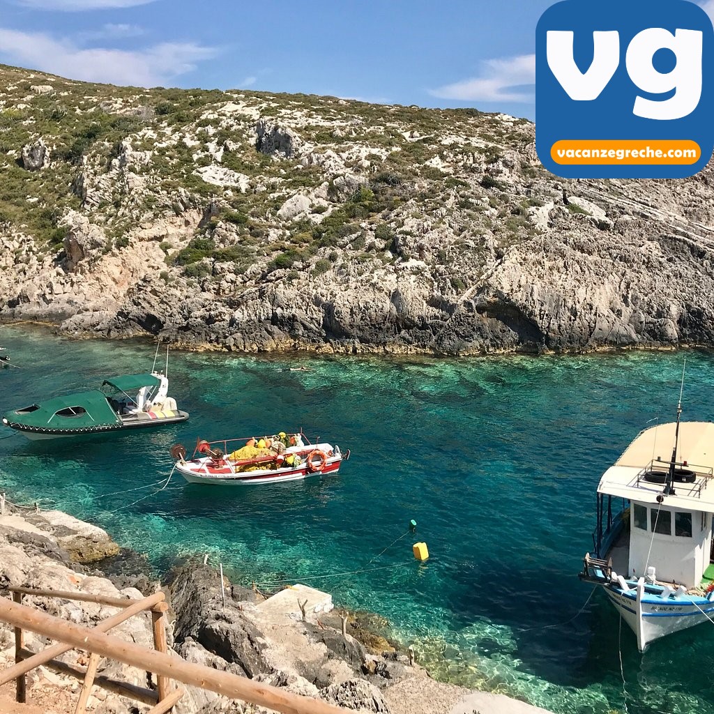 Spiaggia di Porto Roxa - VacanzeGreche - Il tuo portale per la GRECIA