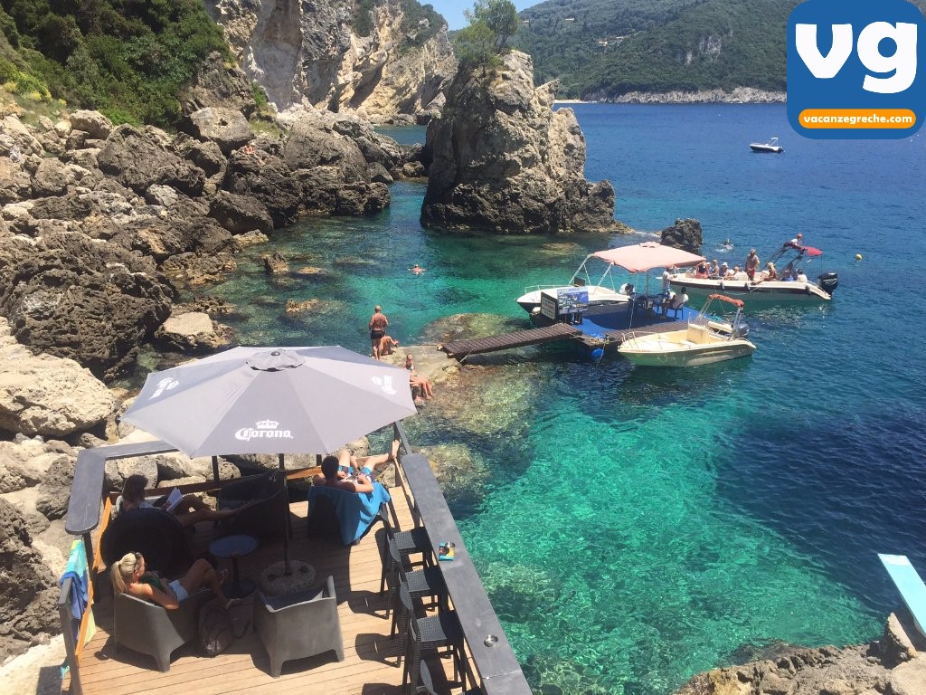 Spiaggia La Grotta (Corfù) - VacanzeGreche