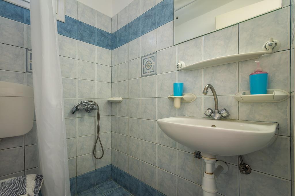 Polyegos View Milos - VacanzeGreche - Il tuo portale per la GRECIA